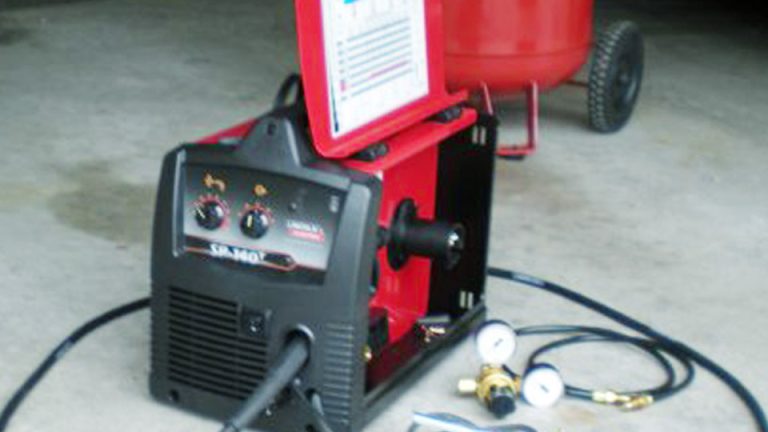 How I Set Up a Lincoln 140 MIG Welder (Step by Step)